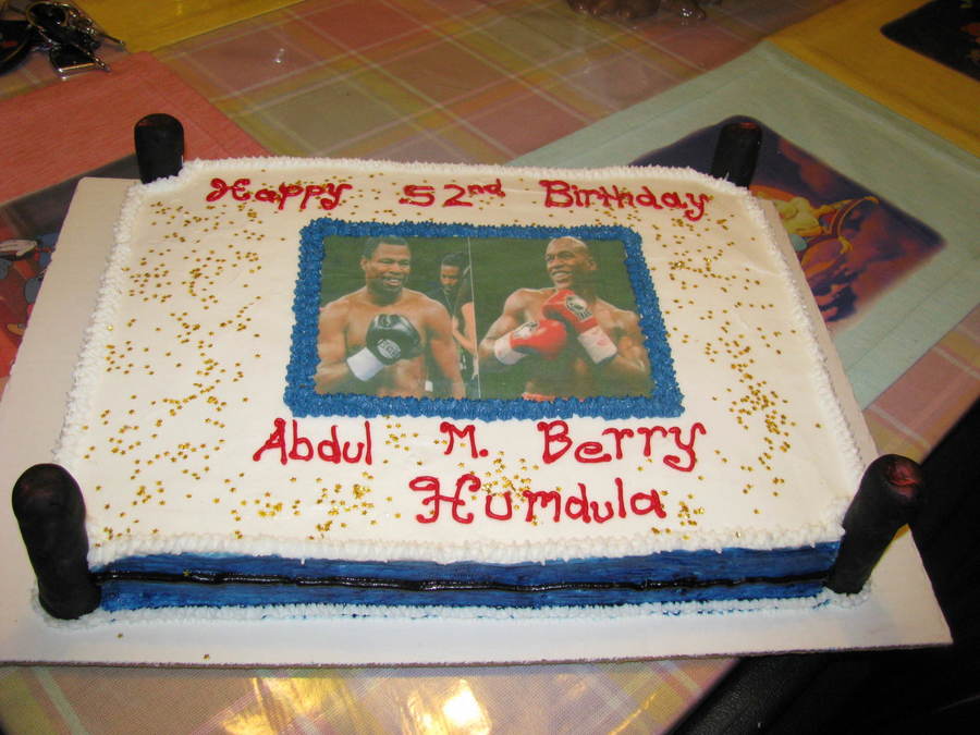 Boxing Cake - CakeCentral.com