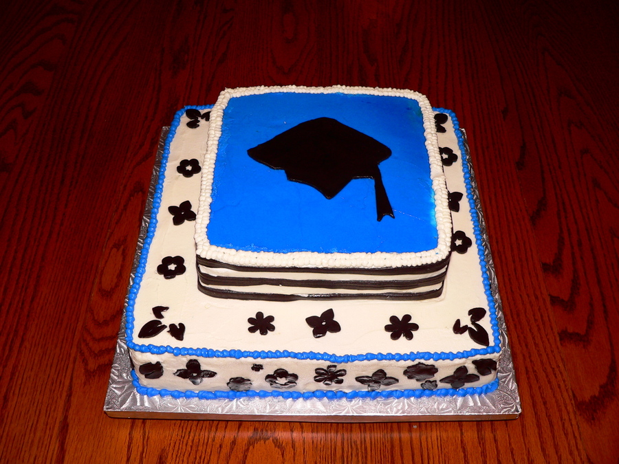 Black/blue & White Graduation Cake - CakeCentral.com