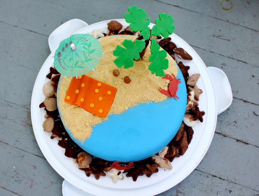 Beach Cake - CakeCentral.com