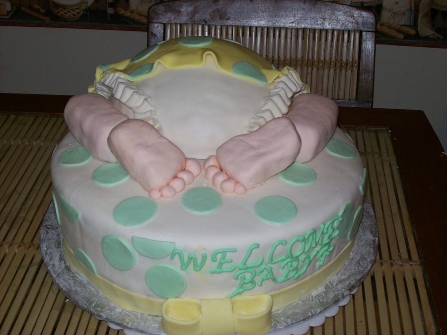 Baby Bum Cake - CakeCentral.com
