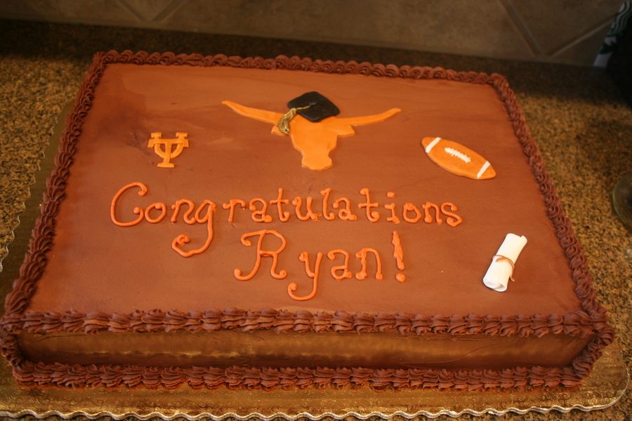 Longhorn Graduation Cake - CakeCentral.com