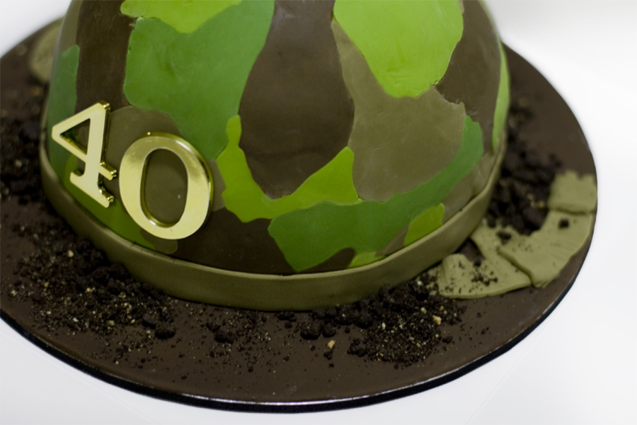 Army Helmet Cake - CakeCentral.com