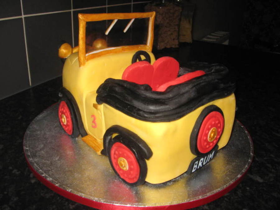 Brum Birthday Cake - CakeCentral.com