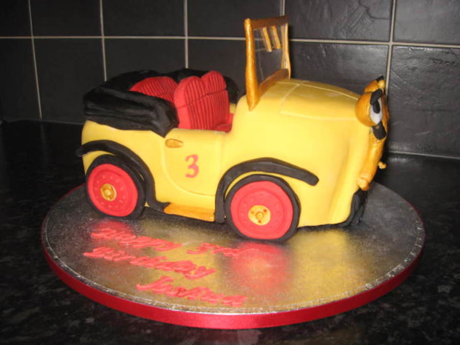 Brum Birthday Cake - CakeCentral.com