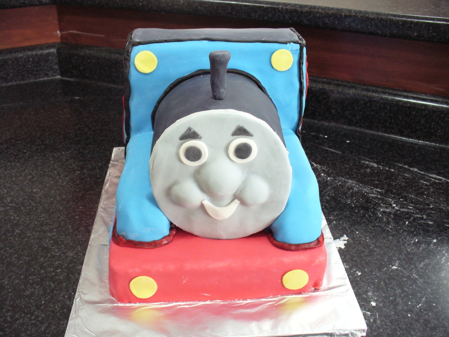 Thomas The Train - CakeCentral.com