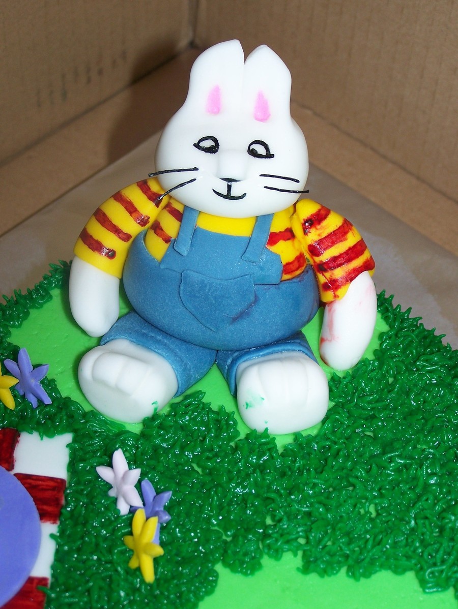 Max And Ruby Birthday Cake - CakeCentral.com