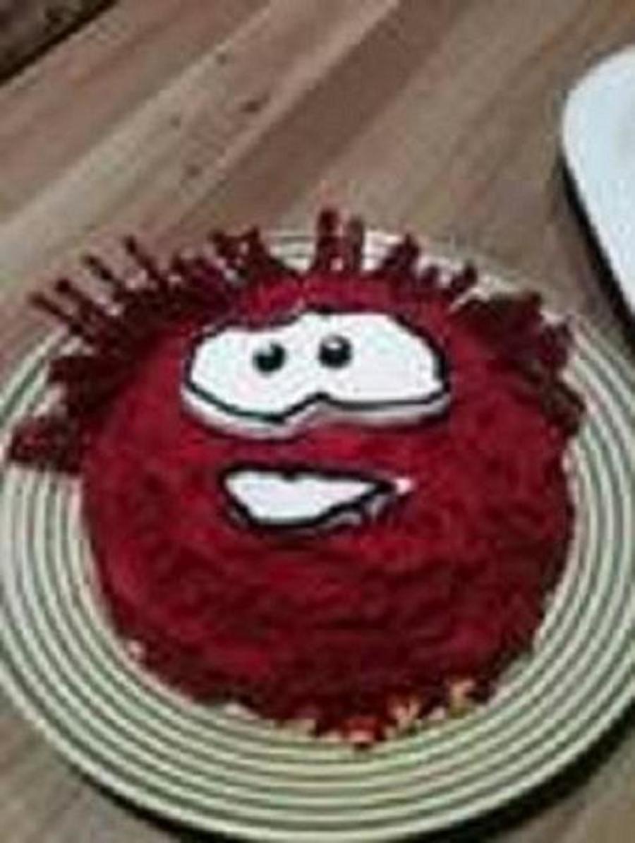 Red Puffle - CakeCentral.com