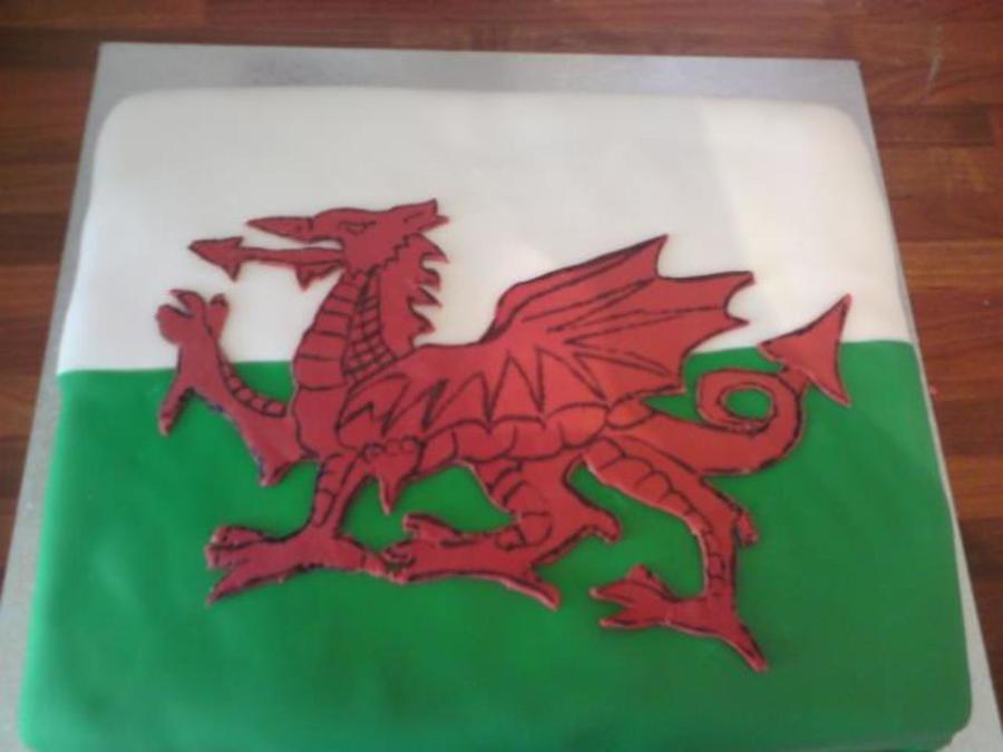 Welsh Flag Cake - CakeCentral.com