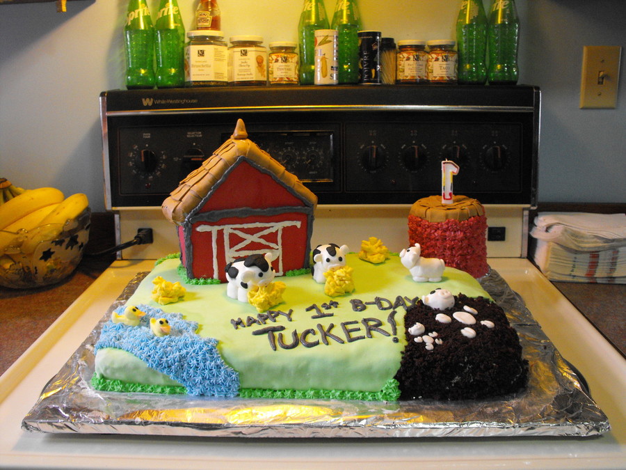 Barn Yard Cake :) - CakeCentral.com
