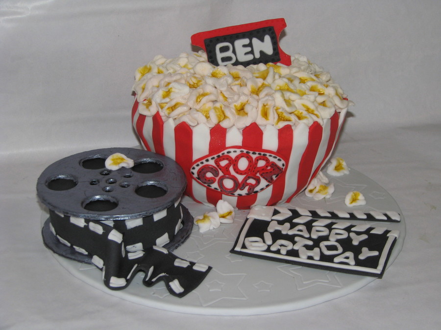 Movie Themed Birthday Cake - CakeCentral.com