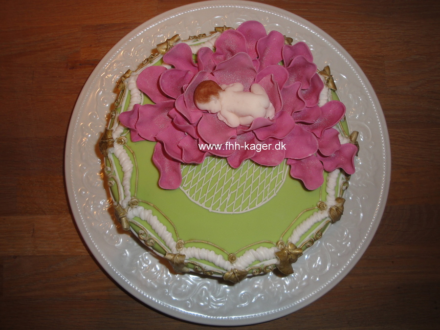 Baby Flower - CakeCentral.com