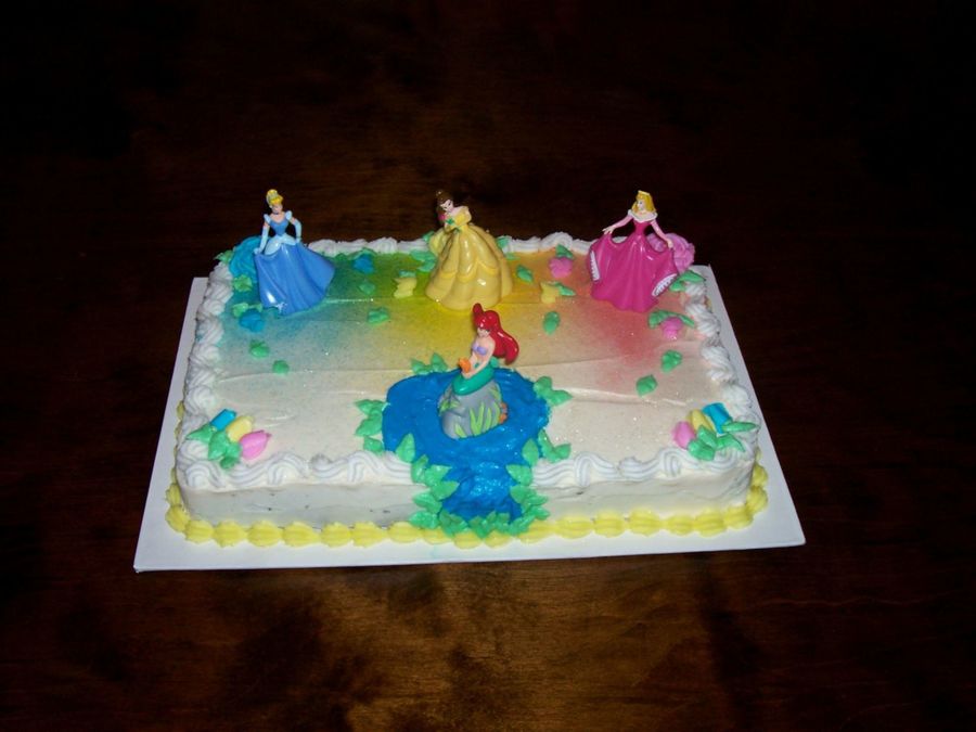 Tricia_Cake.jpg - CakeCentral.com