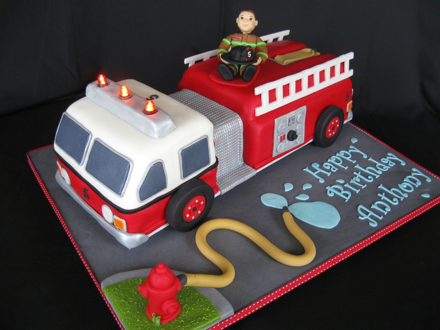 Firetruck - CakeCentral.com