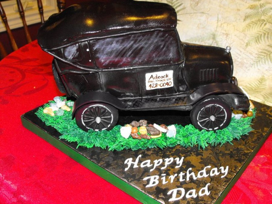 1921 Ford Model T - CakeCentral.com