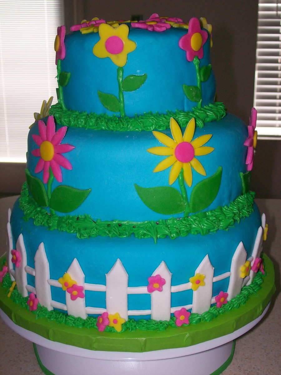 Flower Garden - CakeCentral.com