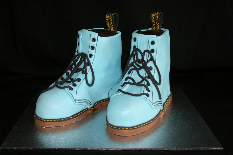 Doc Martin Shoes - CakeCentral.com