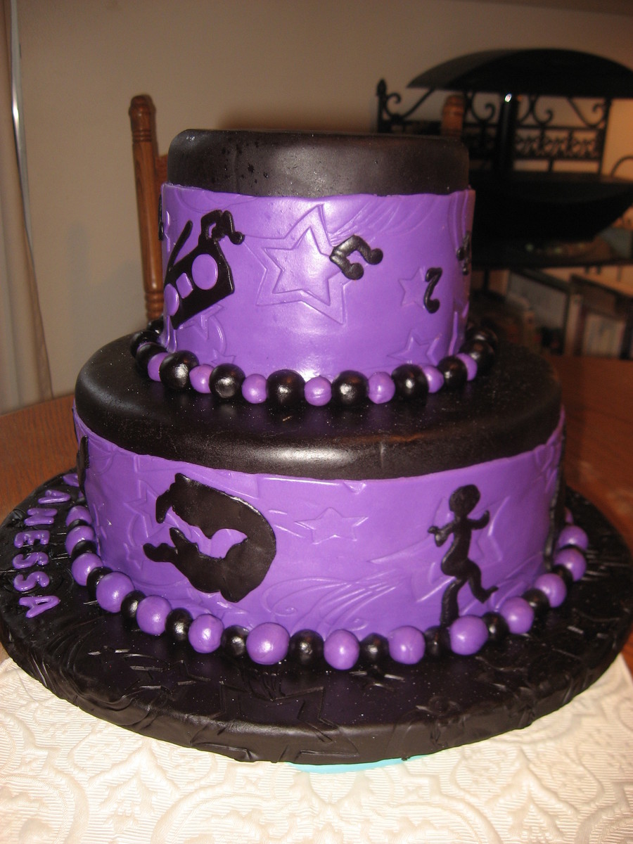 Hip Hop Dance Birthday Cake - CakeCentral.com