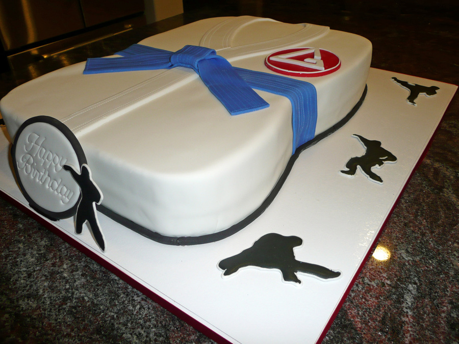 Jui-Jitsu Birthday Cake - CakeCentral.com