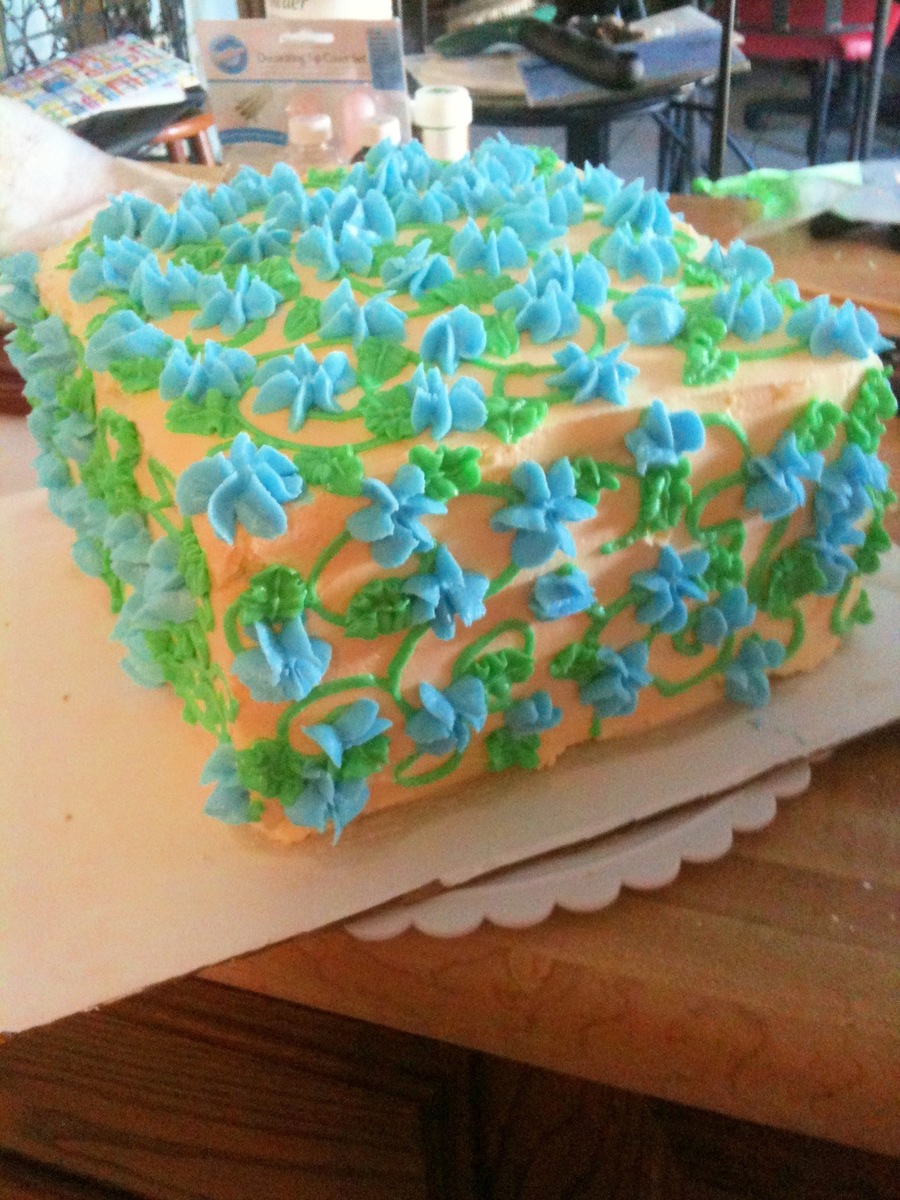 Yellow Square Cake - CakeCentral.com