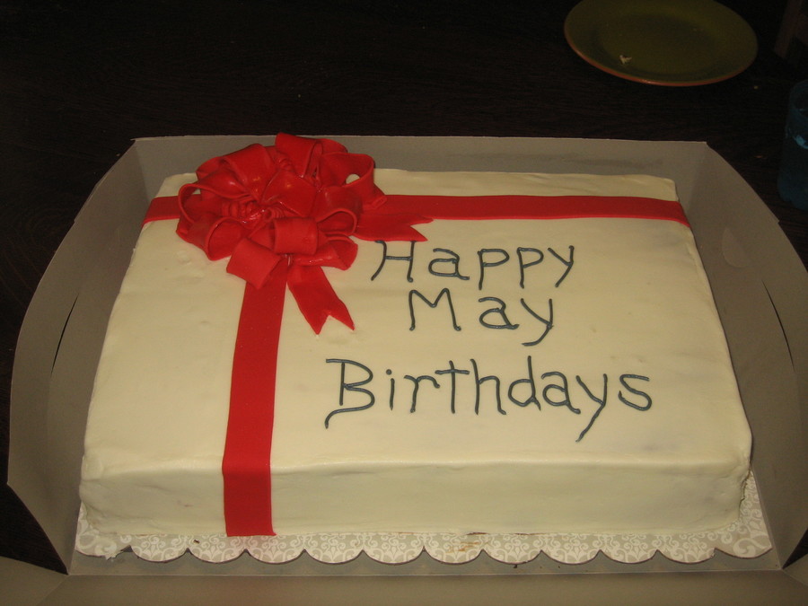 Office Birthday Cake - CakeCentral.com