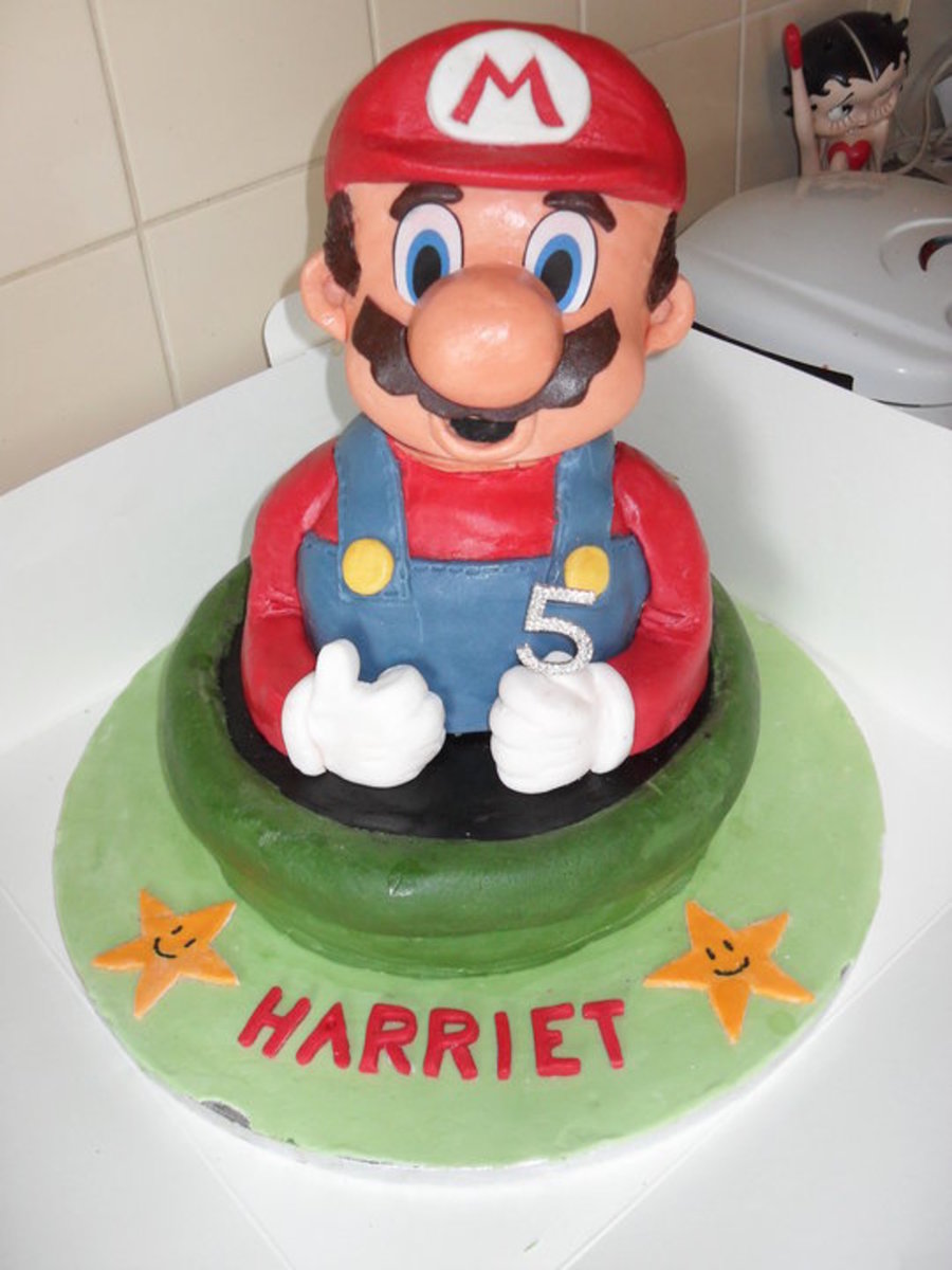 Super Mario - CakeCentral.com