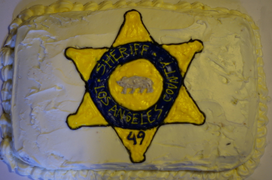 Sheriff Badge Cake - CakeCentral.com