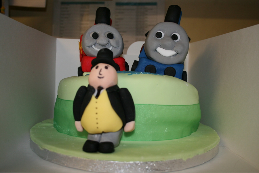 Thomas The Tank Engine - CakeCentral.com