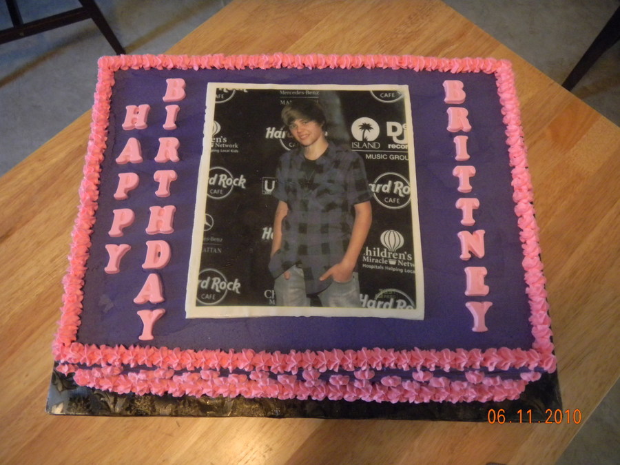 Justin Bieber Cake - CakeCentral.com