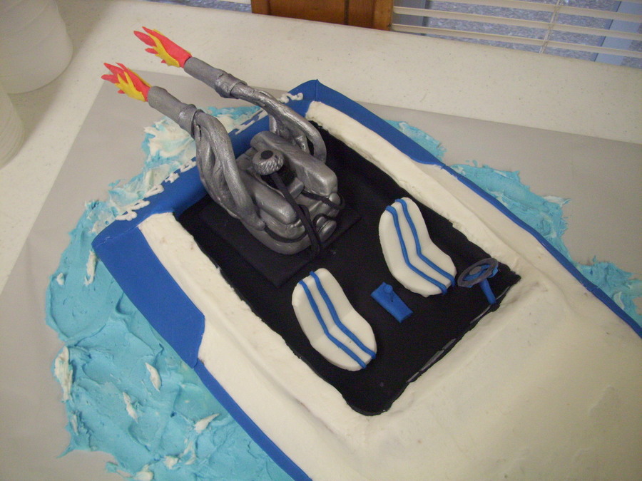 Jet Boat Cake - CakeCentral.com