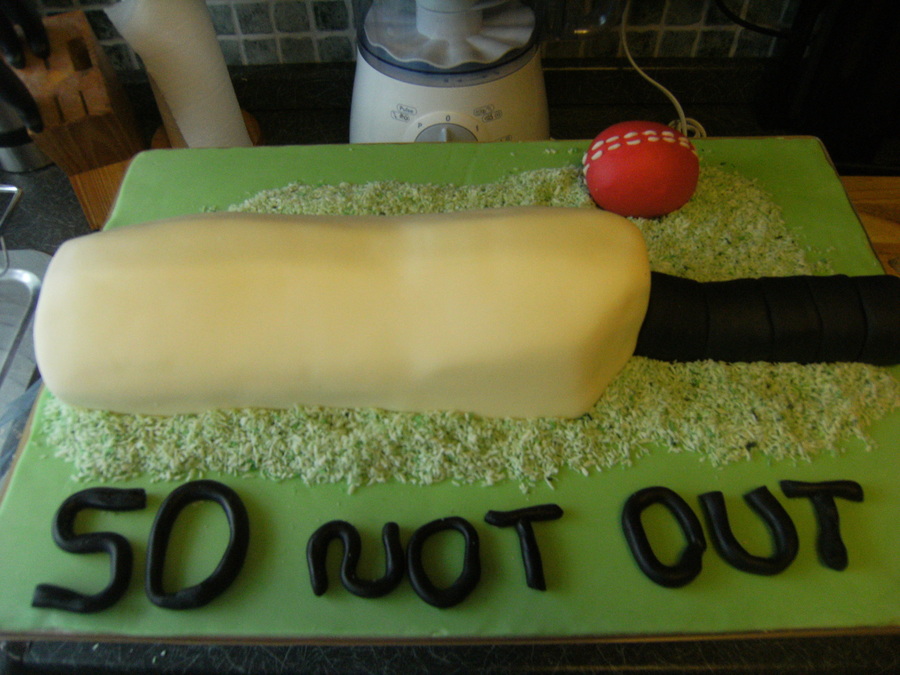 Cricket Bat - CakeCentral.com