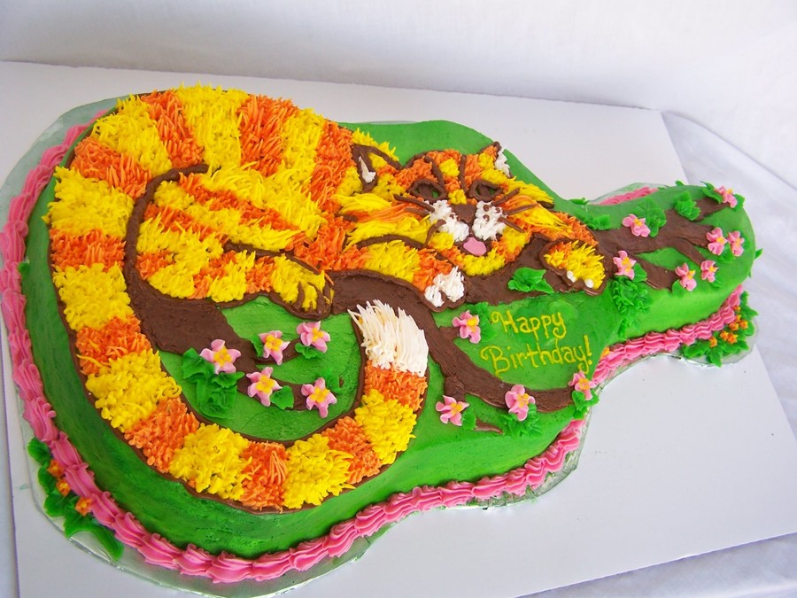 Cat Cake - CakeCentral.com