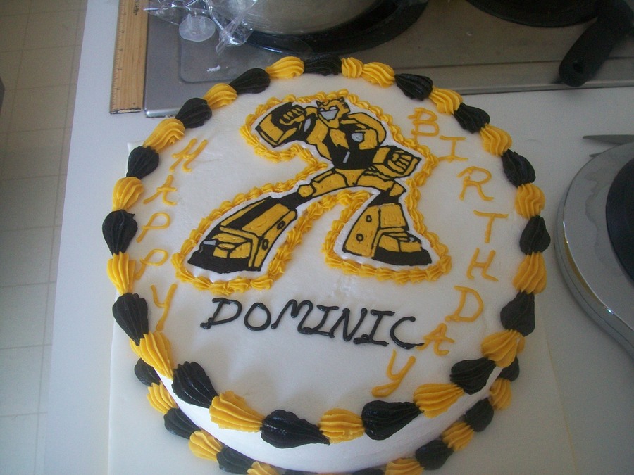 Bumblebee Transformers Cake - CakeCentral.com
