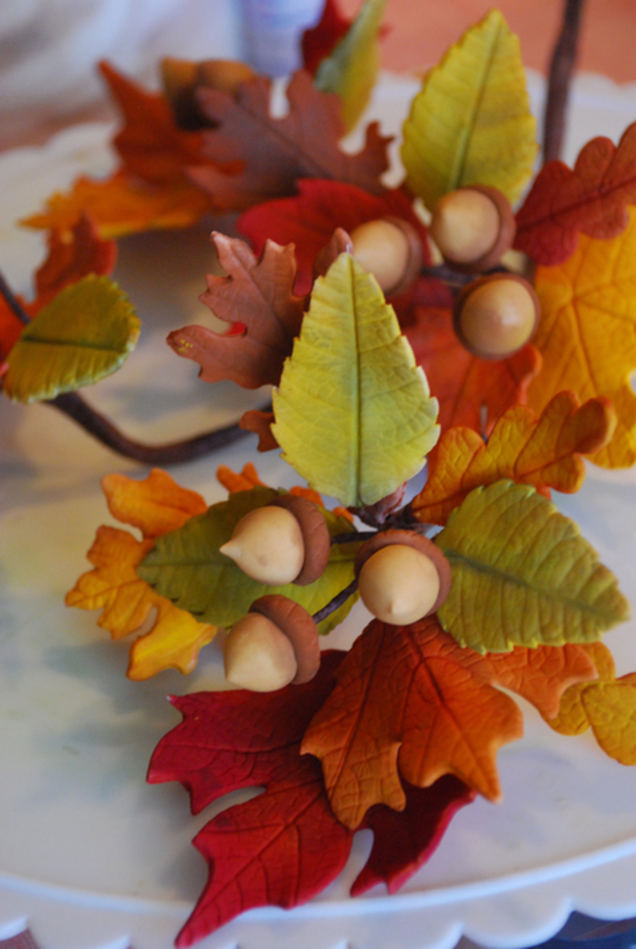 Wood Grain Fall Leaves Autumn Cake - CakeCentral.com