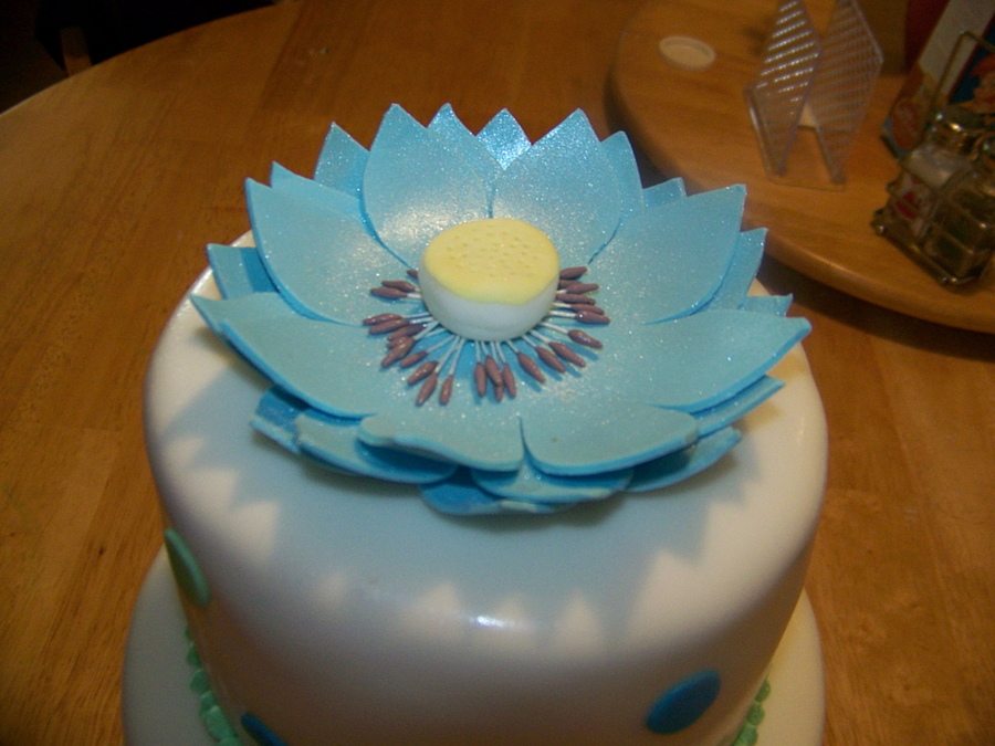 Icp Wedding Cake - CakeCentral.com