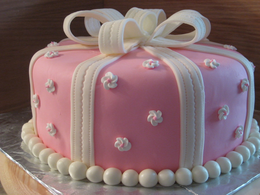 Pretty As A Present - CakeCentral.com