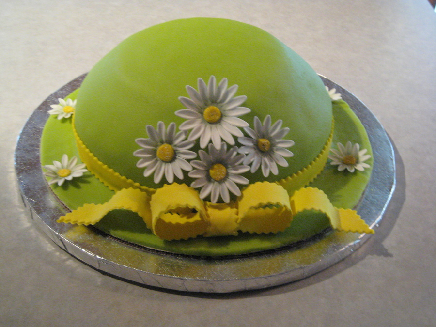 Spring Lady Hat - CakeCentral.com