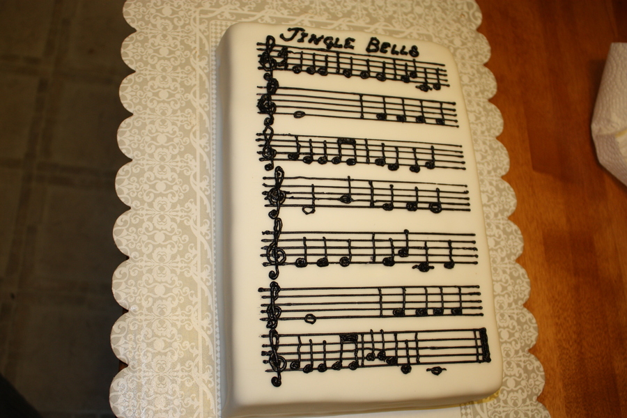 Trumpet Cake - CakeCentral.com
