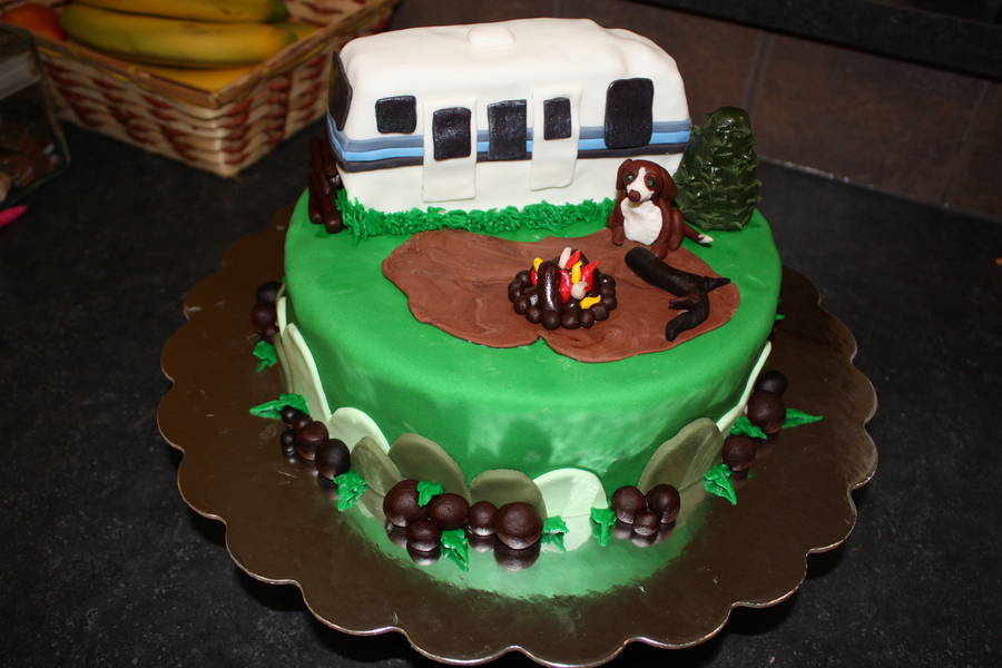 Camping - CakeCentral.com