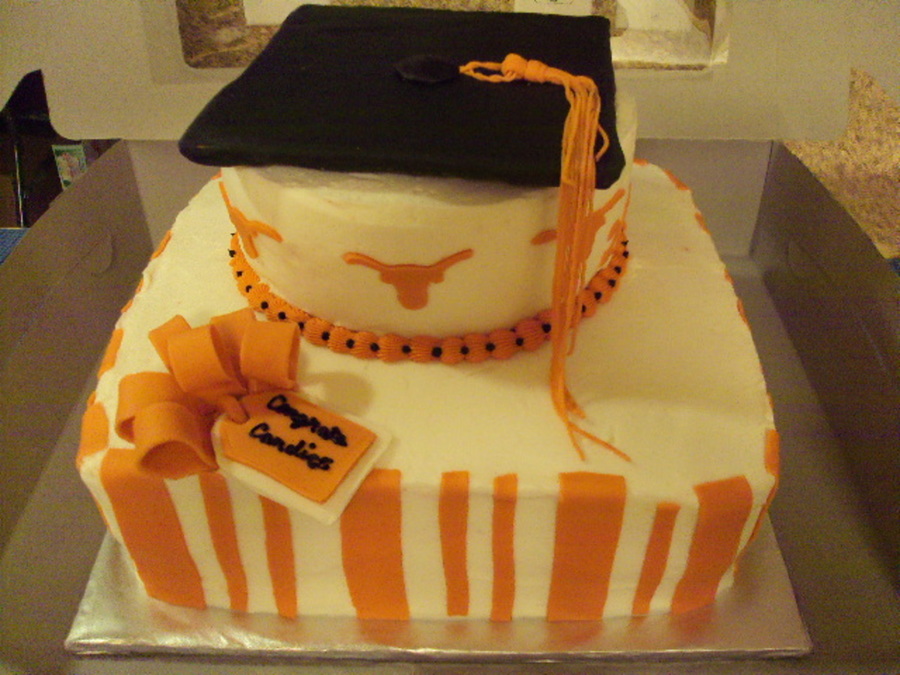 Ut Graduation Cake - CakeCentral.com