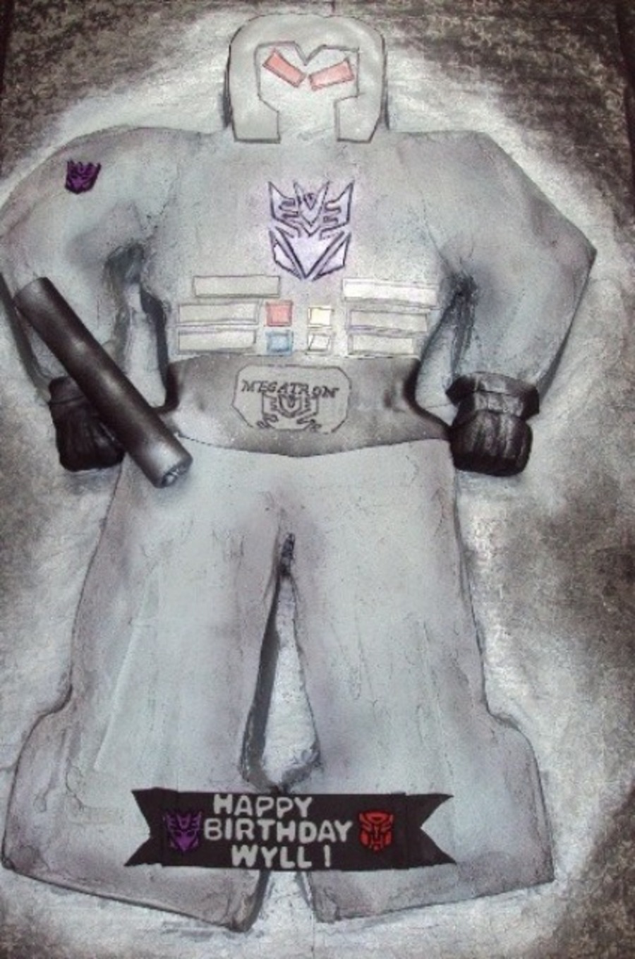 Megatron Transformer Cake - CakeCentral.com