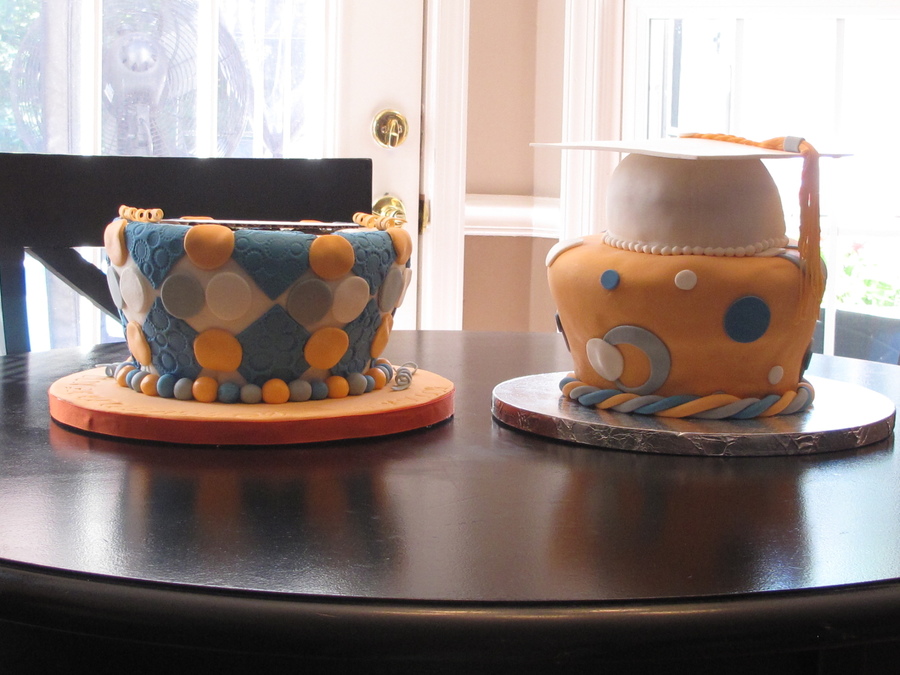 Grad Cake - CakeCentral.com
