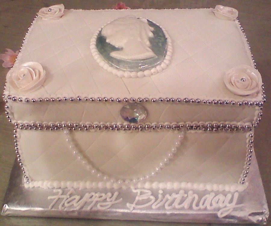 Jewelry Box Cake - CakeCentral.com