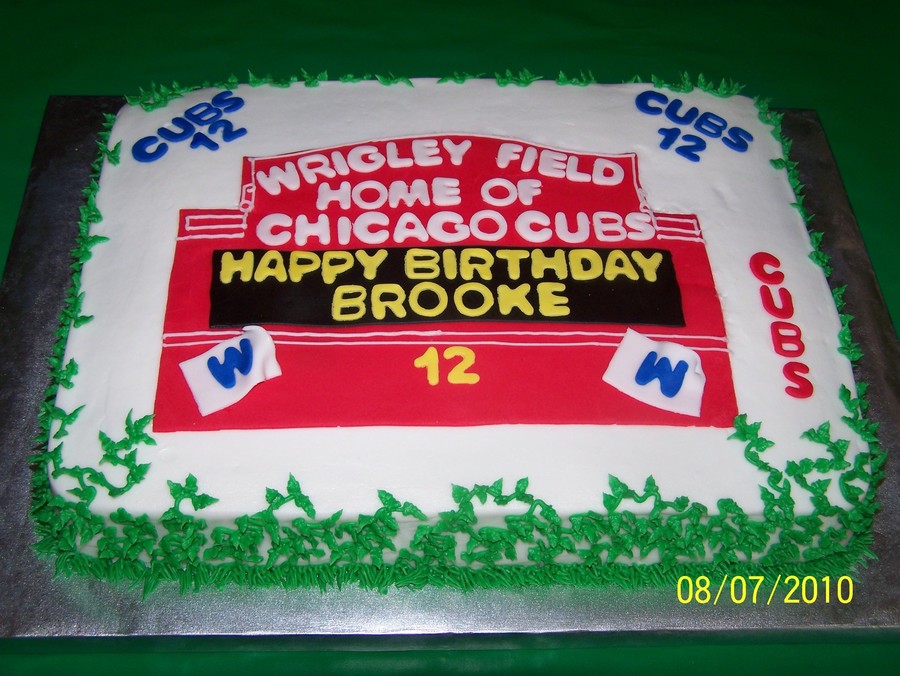 Wrigley Field Sign Birthday Cake - CakeCentral.com