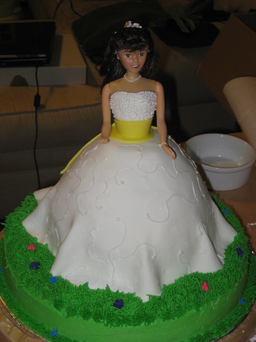 Barbie Cake - CakeCentral.com