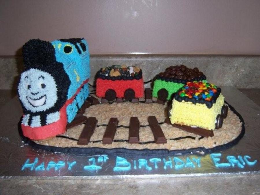 Thomas The Train 3D Cake - CakeCentral.com