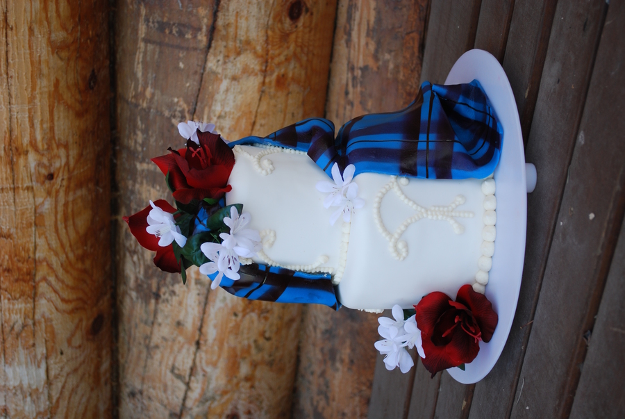 Elliot Tartan Wedding Cake - CakeCentral.com