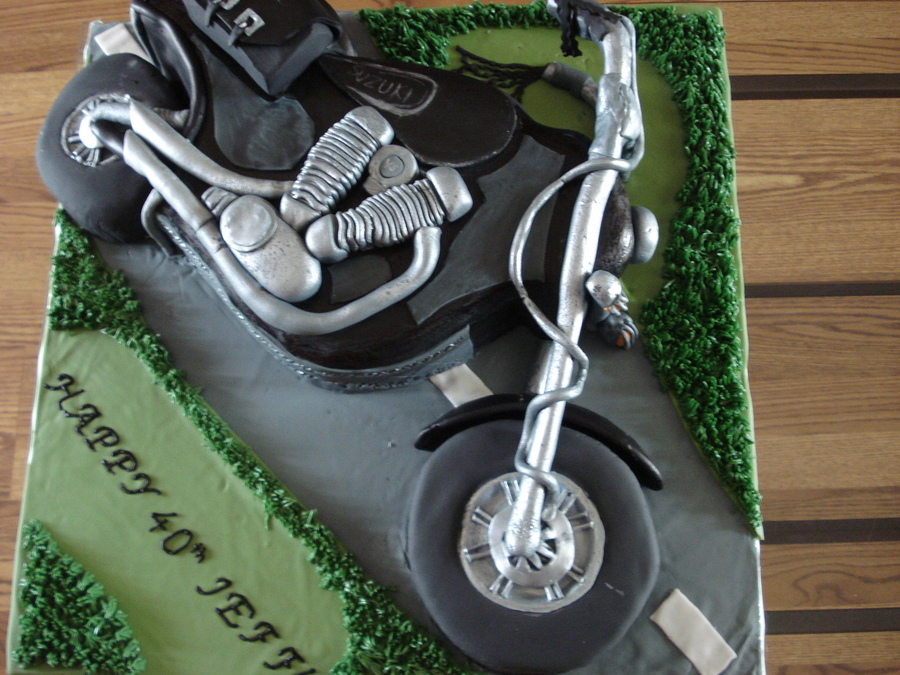 Suzuki Intruder Motorcycle Cake - CakeCentral.com
