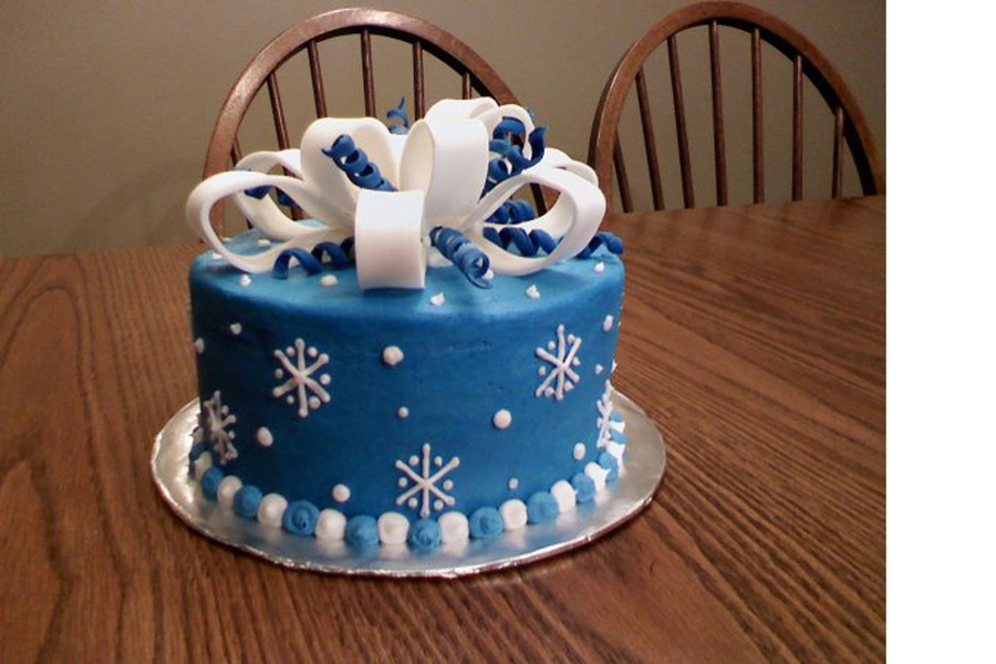 Snowflake Cake - CakeCentral.com