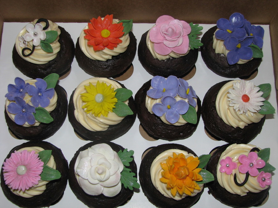 Spring Flowers - CakeCentral.com