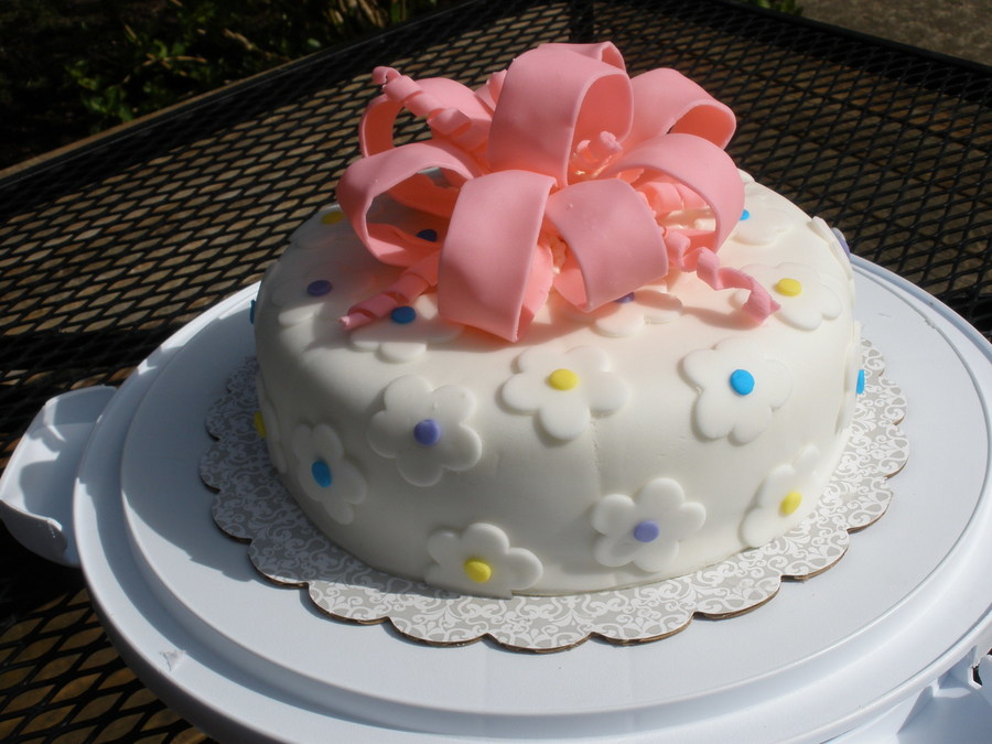 First Fondant Cake - CakeCentral.com